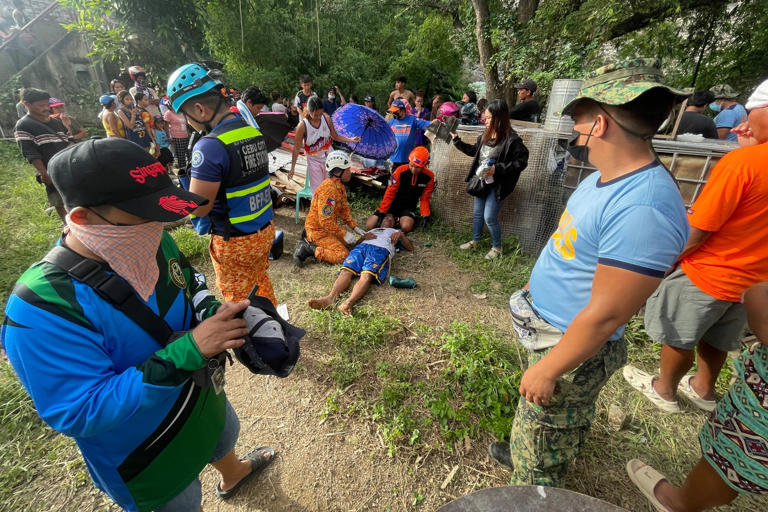 Philippines’ Cebu residents cry foul over mounting garbage, health risks