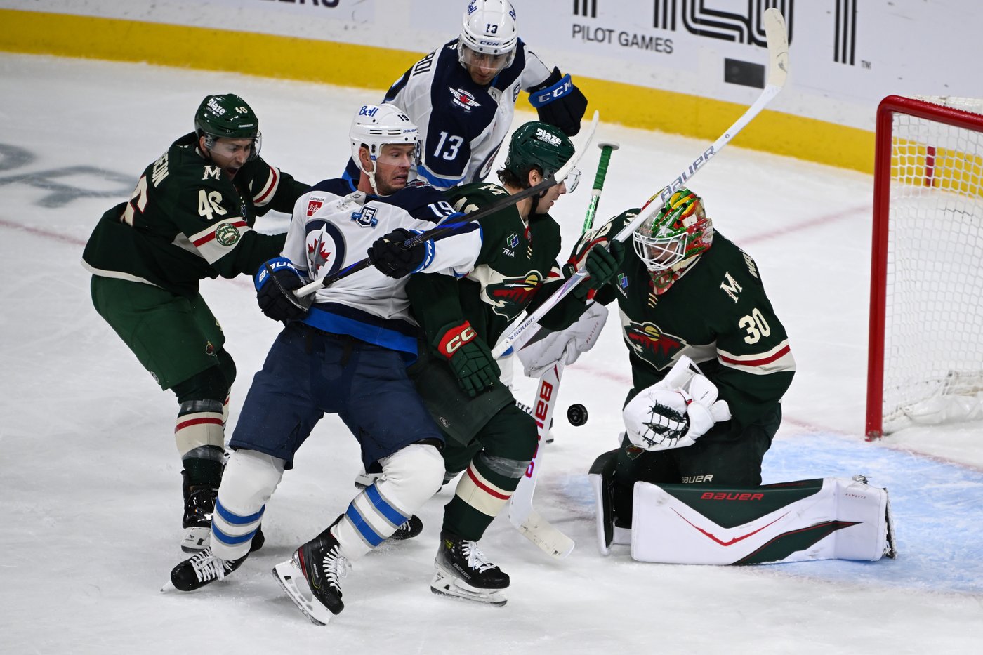 Scheifele has 4 points as Jets beat Wild 6-2 for 4th straight win