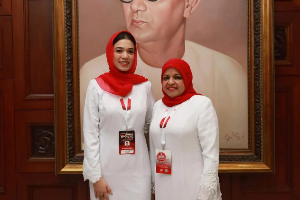 Izzana Salleh steps forward as UMNO delegate, with a mother’s pride ...