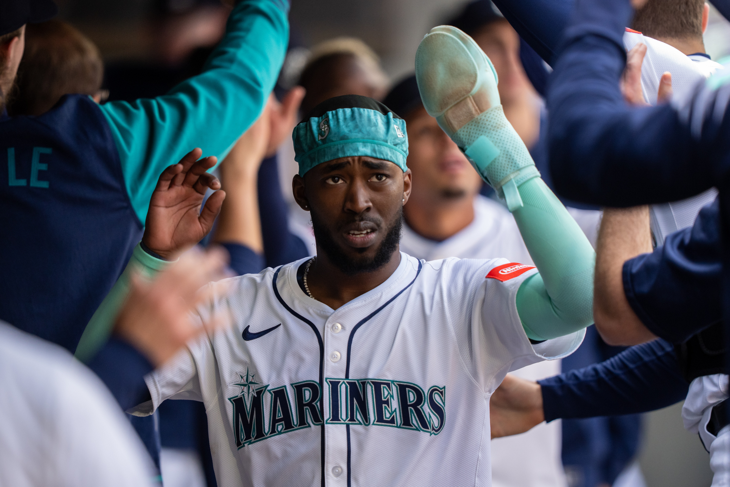 Mariners designate Samad Taylor for assignment