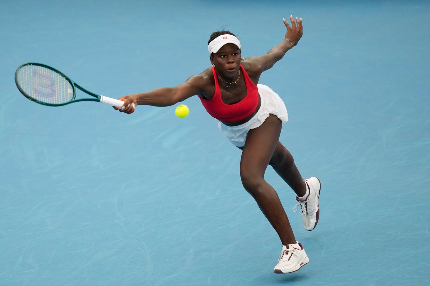 Canada's Mboko advances to Adelaide International women's tennis final
