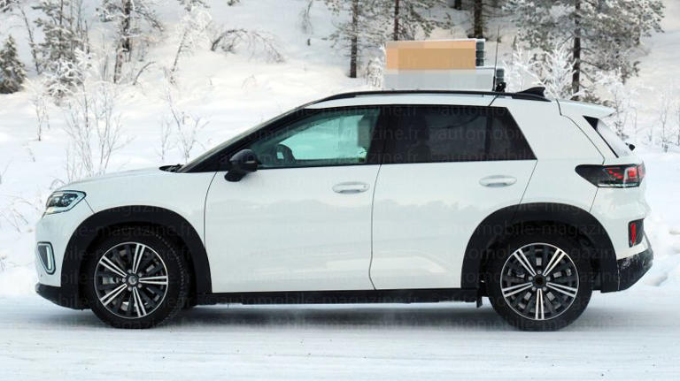 Futur Volkswagen ID.Cross : premières photos du SUV urbain électrique ...