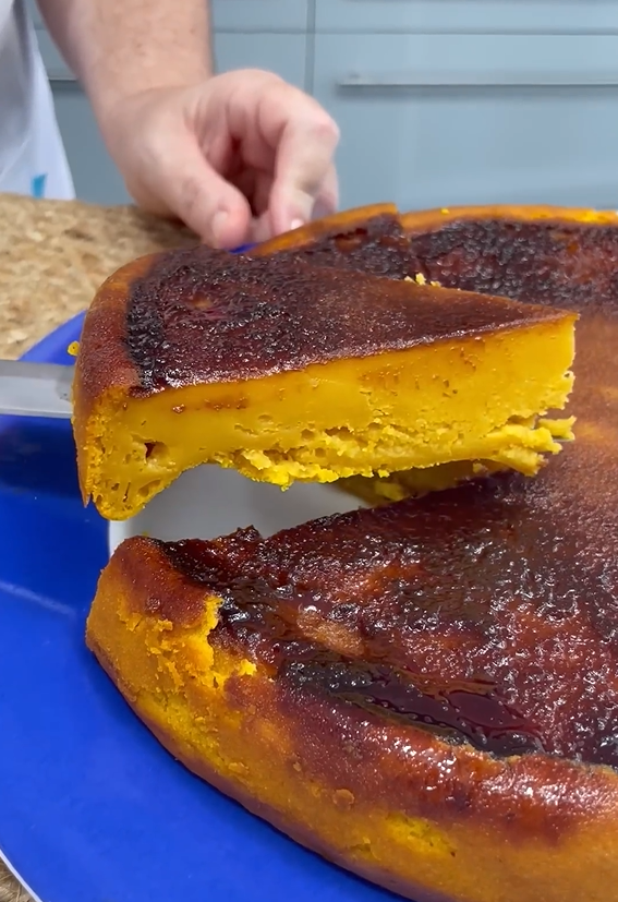 Easy and delicious pumpkin pie | A classic homemade dessert