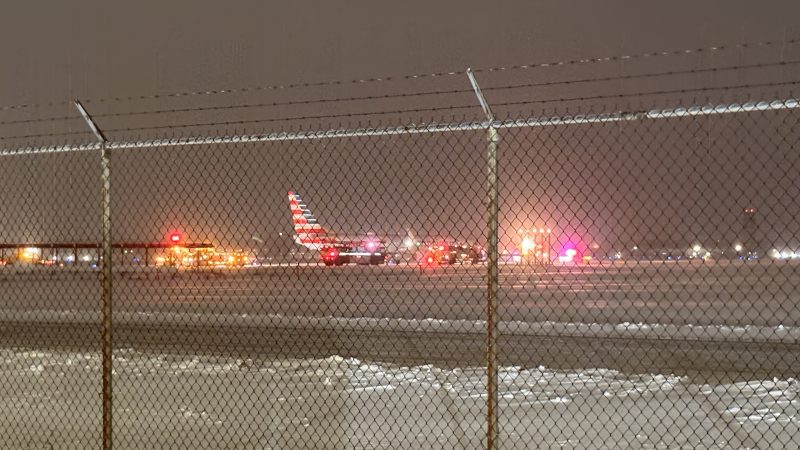 90 passengers safe after American Airlines plane veers off taxiway at ...