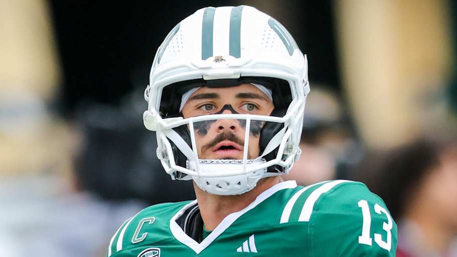 All-conference QB enters college football transfer portal seeking rare ...