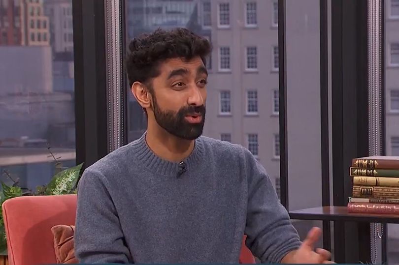 'Sunburn in your stomach' symptoms explained by BBC doctor - and what ...