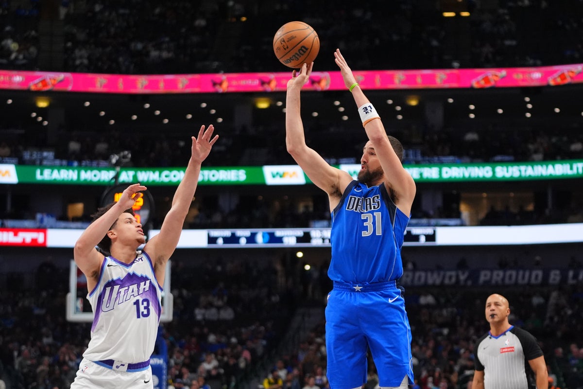 Thompson anota 26 puntos y Mavericks sin Flagg vencen a Jazz por 144-122