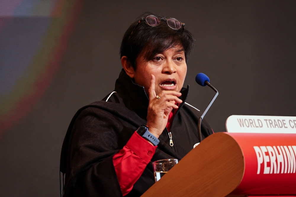 Azalina: Malay-Muslim identity no longer guarantees voter loyalty, Umno ...