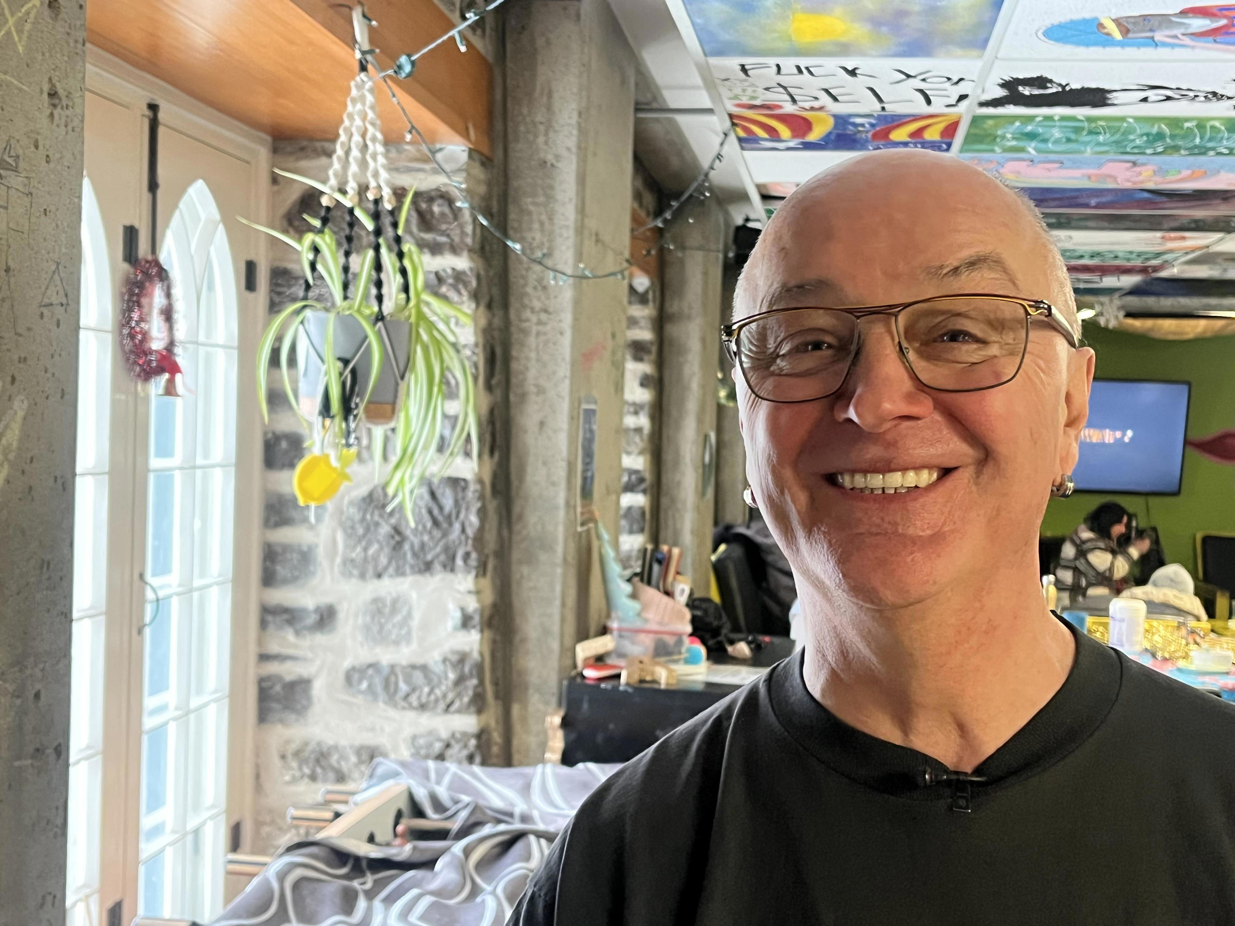 « C’est ma deuxième famille » : il prend sa retraite après 30 ans à la ...