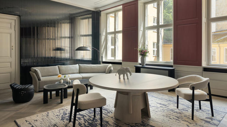 5 lesser-known, but just as iconic, tulip table alternatives to buy