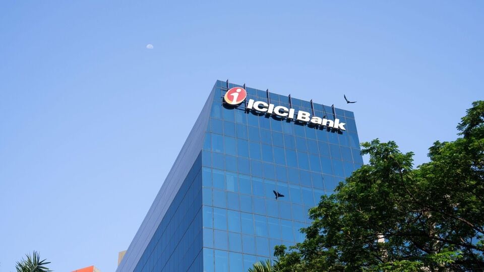 LIC books profit in ICICI Bank before the announcement of Q3 results ...