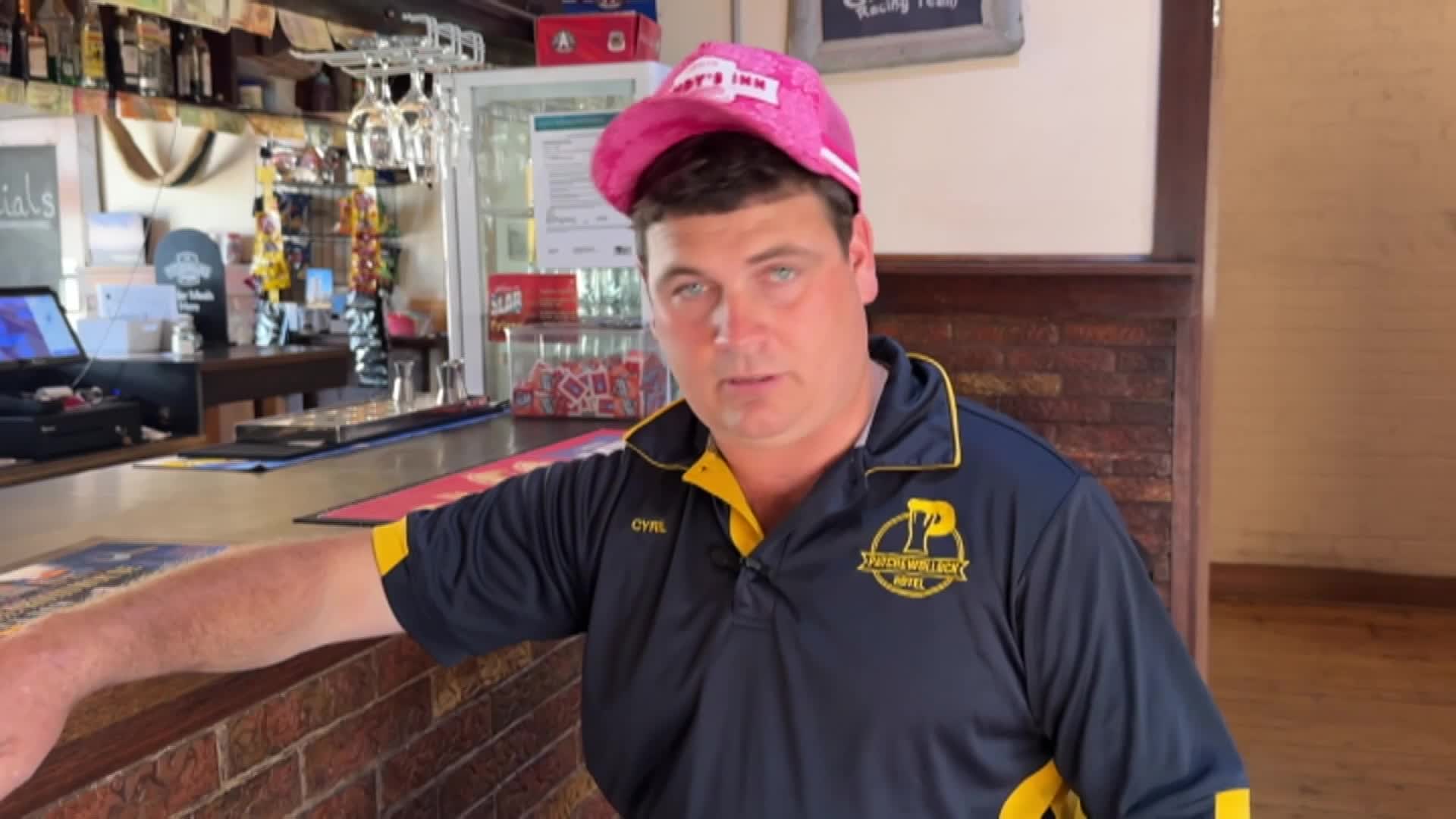 1000 structures have been destroyed including 289 homes