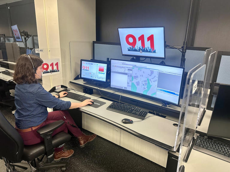 'Technical issues' caused Toronto 911 calls to be rerouted: TPS