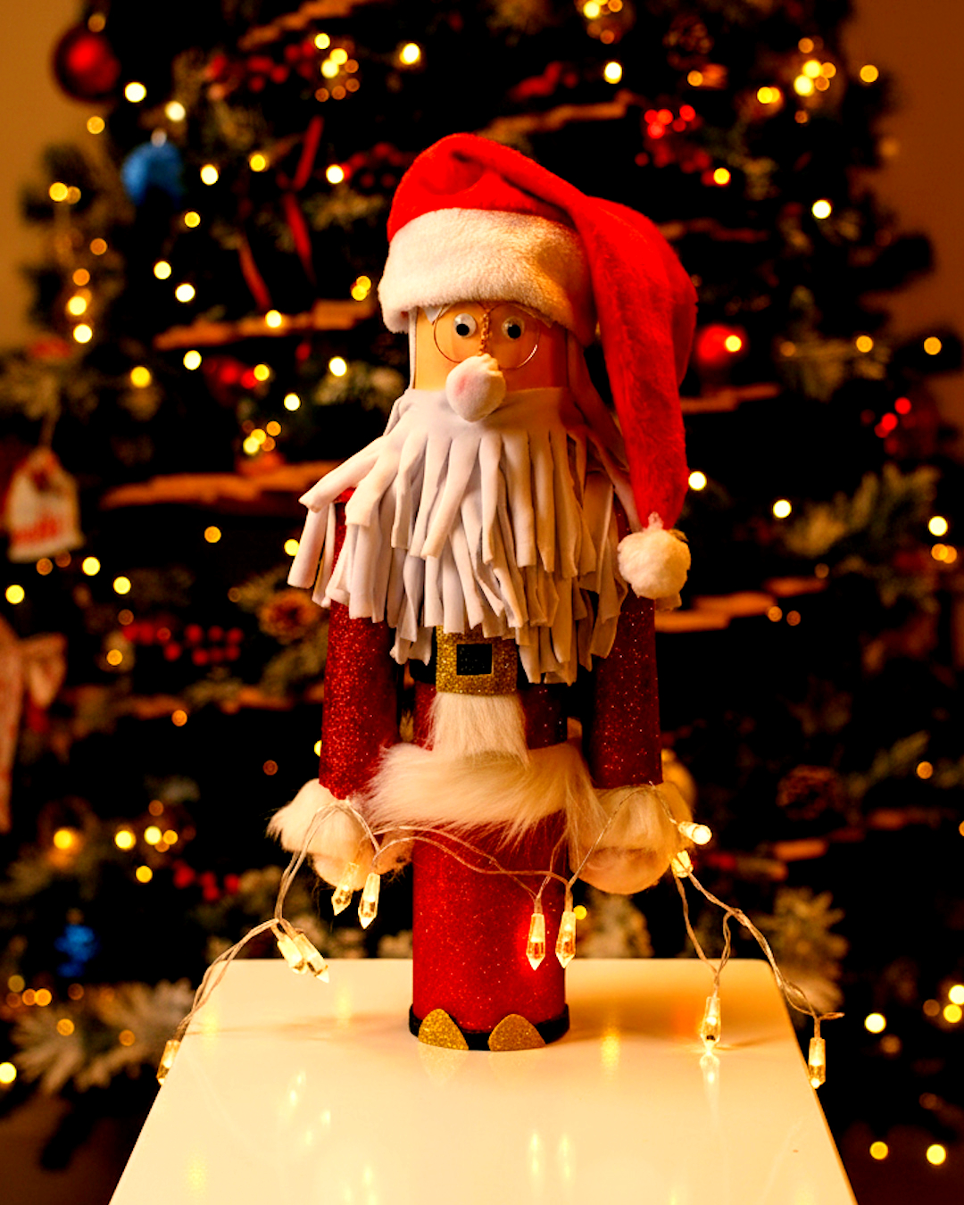 Fun DIY Santa Claus that brightens the room🎅