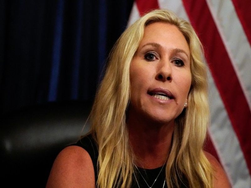 'Overtaken by Muslims and Indians': Trump's ex-ally flags 'serious H-1B ...