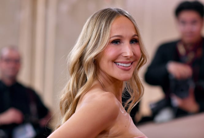 Nikki Glaser opens up about censored Golden Globes monologuePublished ...