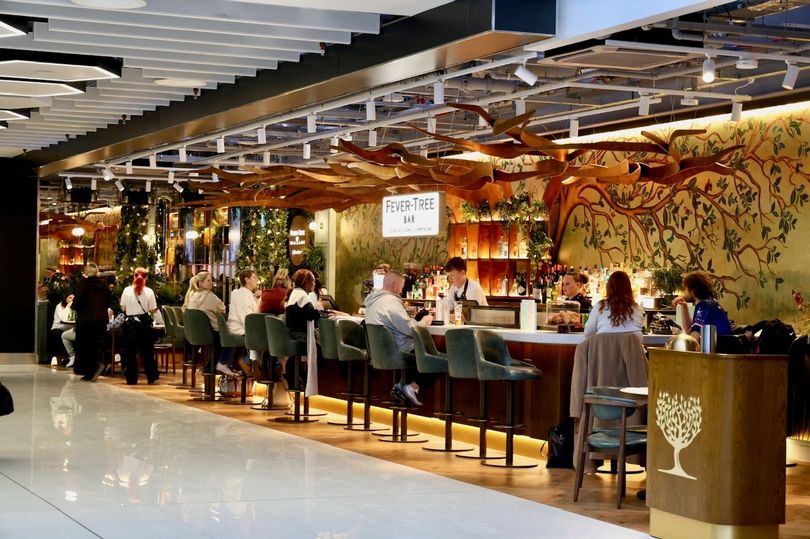 Manchester Airport announces opening of new premium bar in Terminal 2