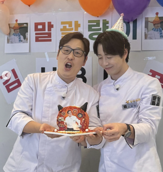 Son Jong-won, who received a Kim Poong doll, says “The intention is ...