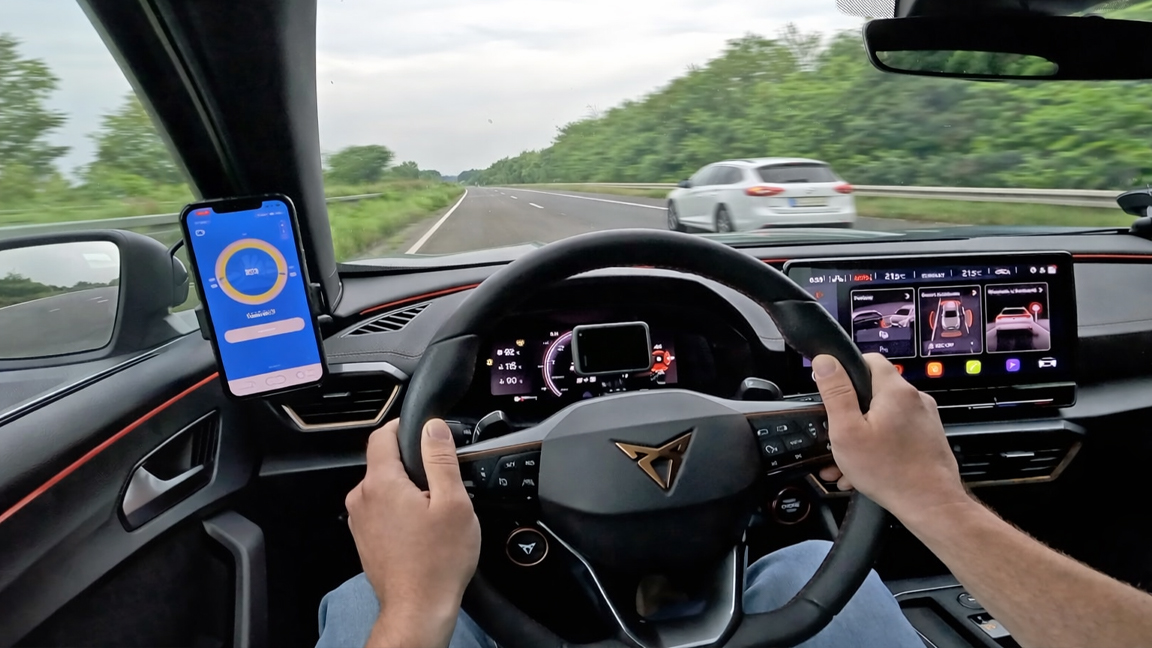 Cupra Formentor VZ5 hits 250 KMH on Autobahn