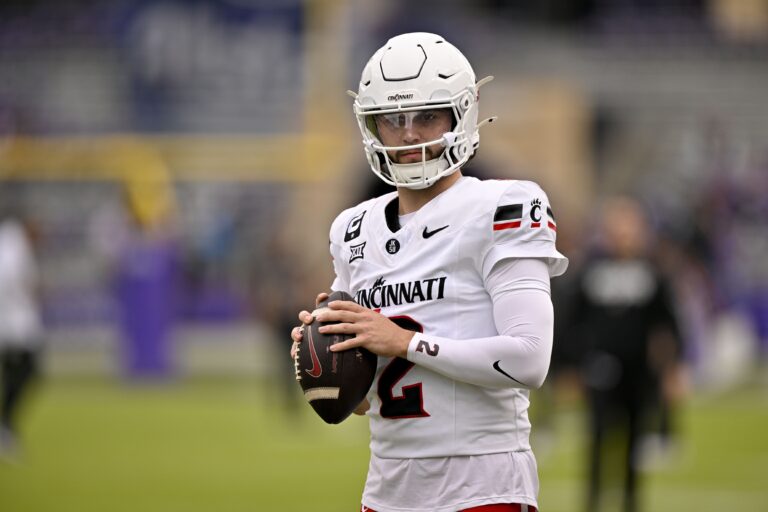 College football: Top 20 players in the transfer portal and where they ...