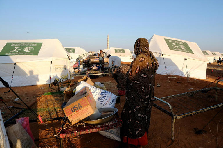 Sudan food aid in danger of running out as peace talks show scant progress