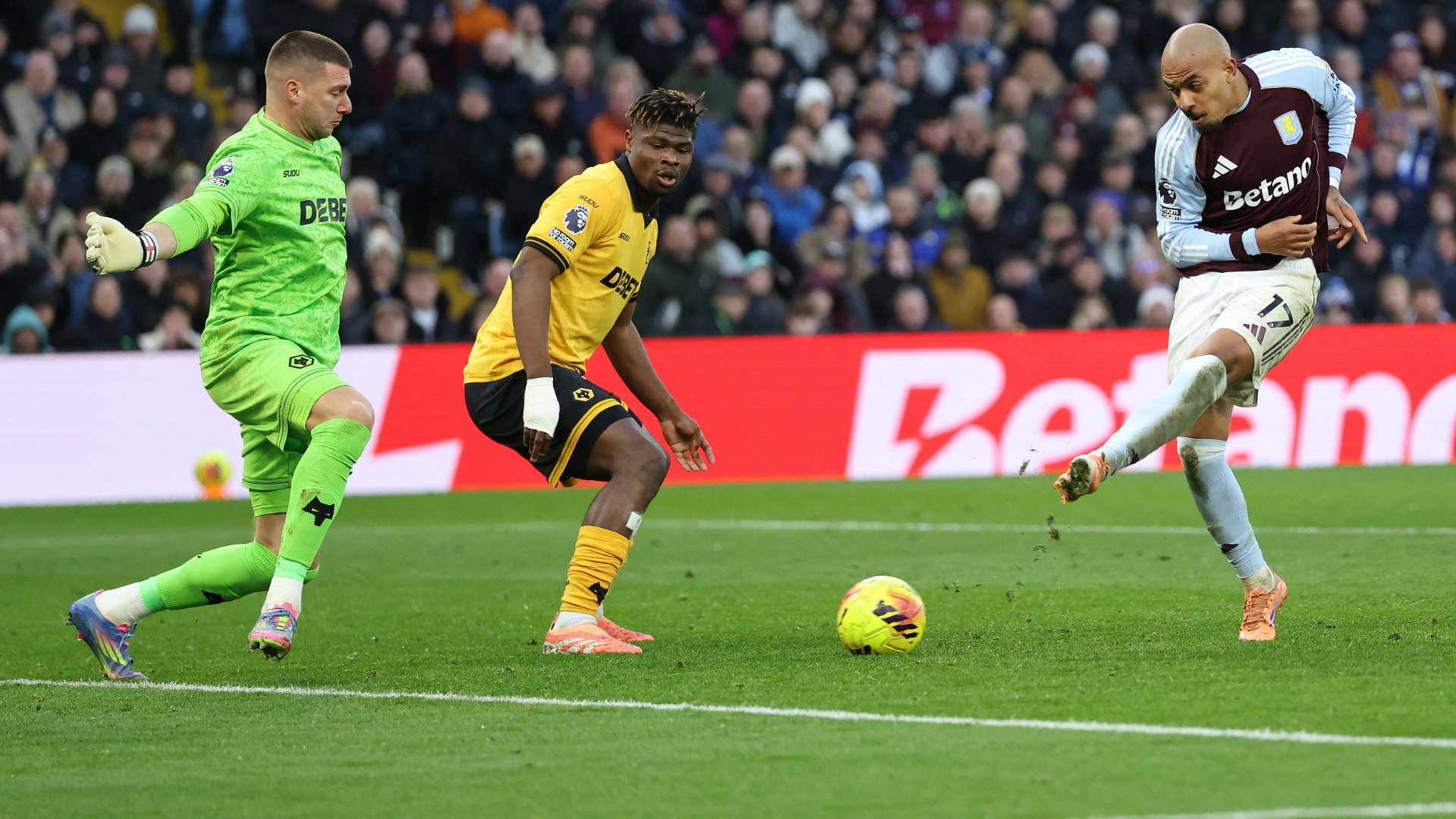 Fußball: Ex-Dortmunder Malen zieht es zur AS Rom