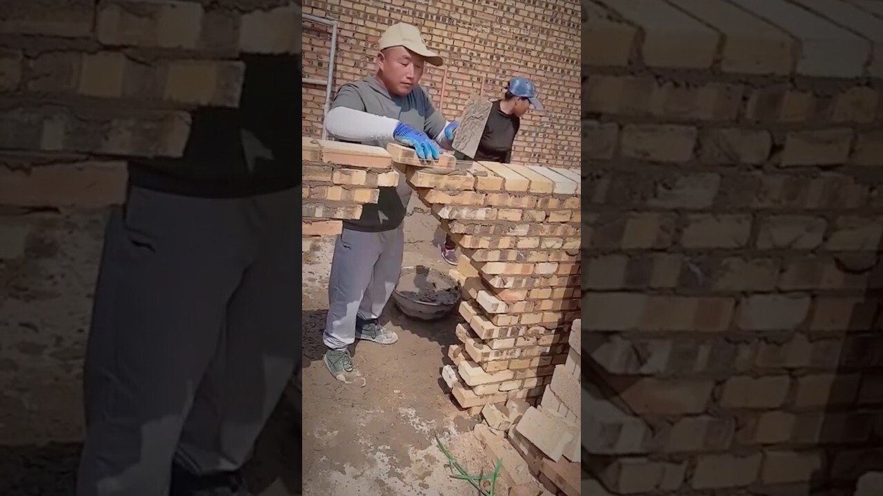 Bricklayer builds a strong wall like this #Construction #shorts