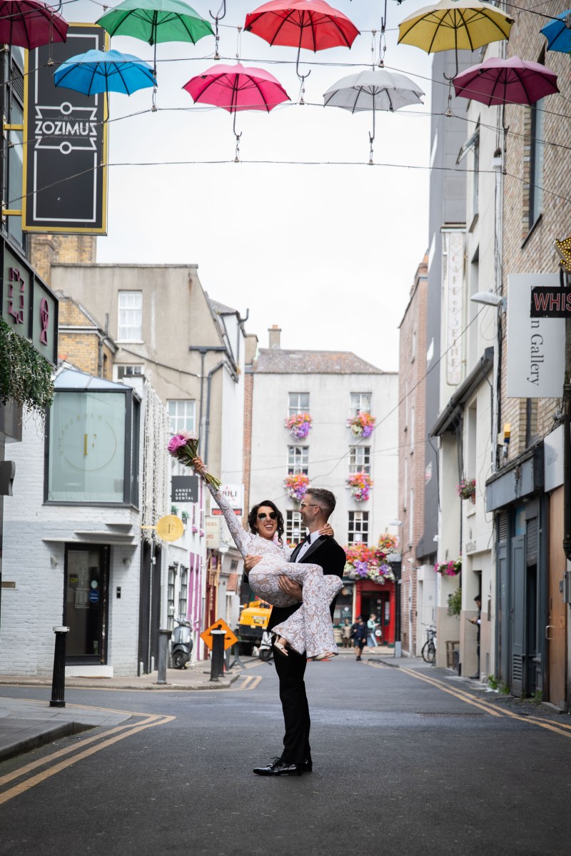 Style in the city: Carla & Eoin's chic part-one wedding in Dublin