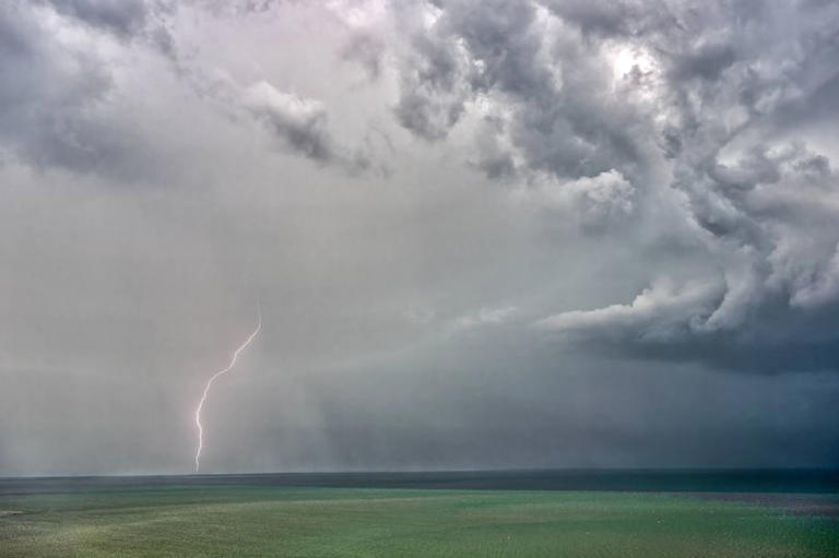 Ireland braced for thundery hail and freezing temperatures in latest ...