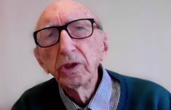 Man who worked at same company for 84 years names three reasons behind ...