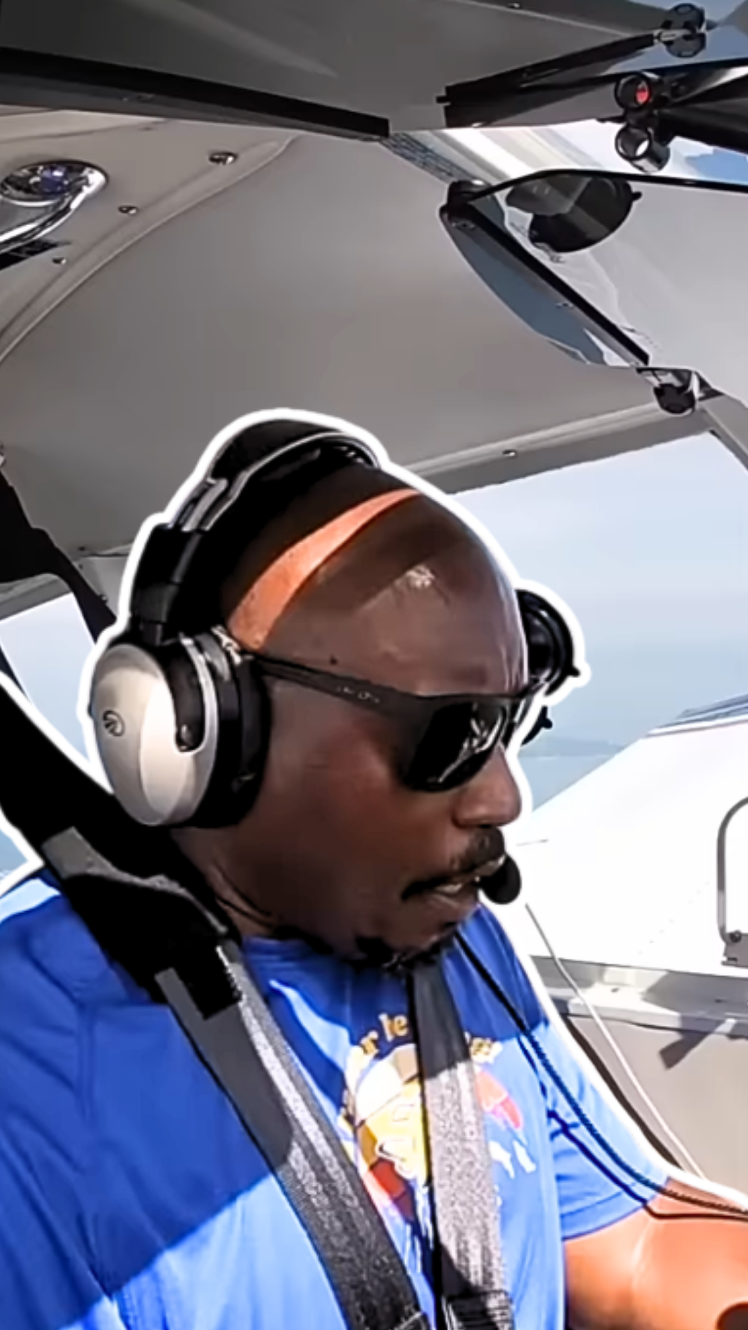 Block Island flight with stunning aerial ocean views