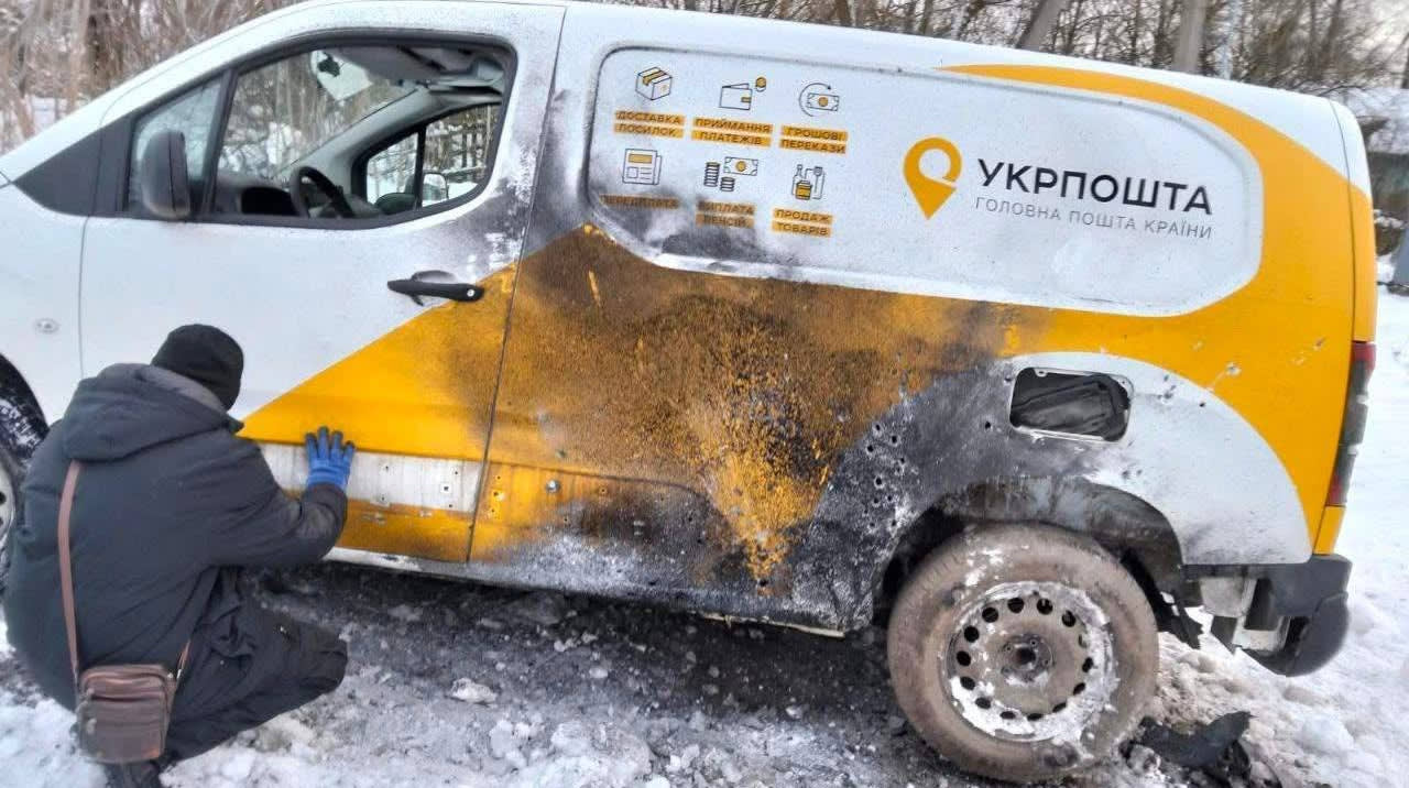 Russians attack postal vehicle in Sumy Oblast and post office in ...