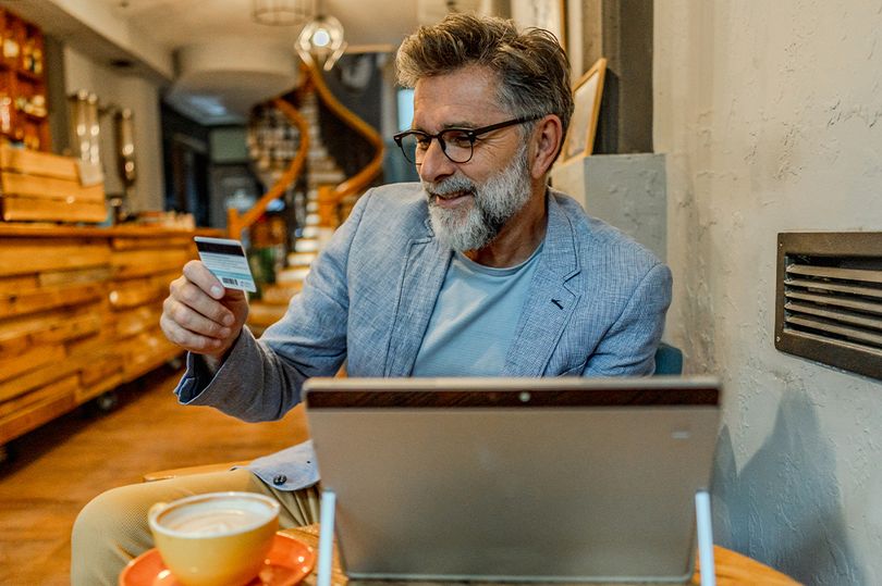 Lloyds Bank explains two-step process to get £250 payment