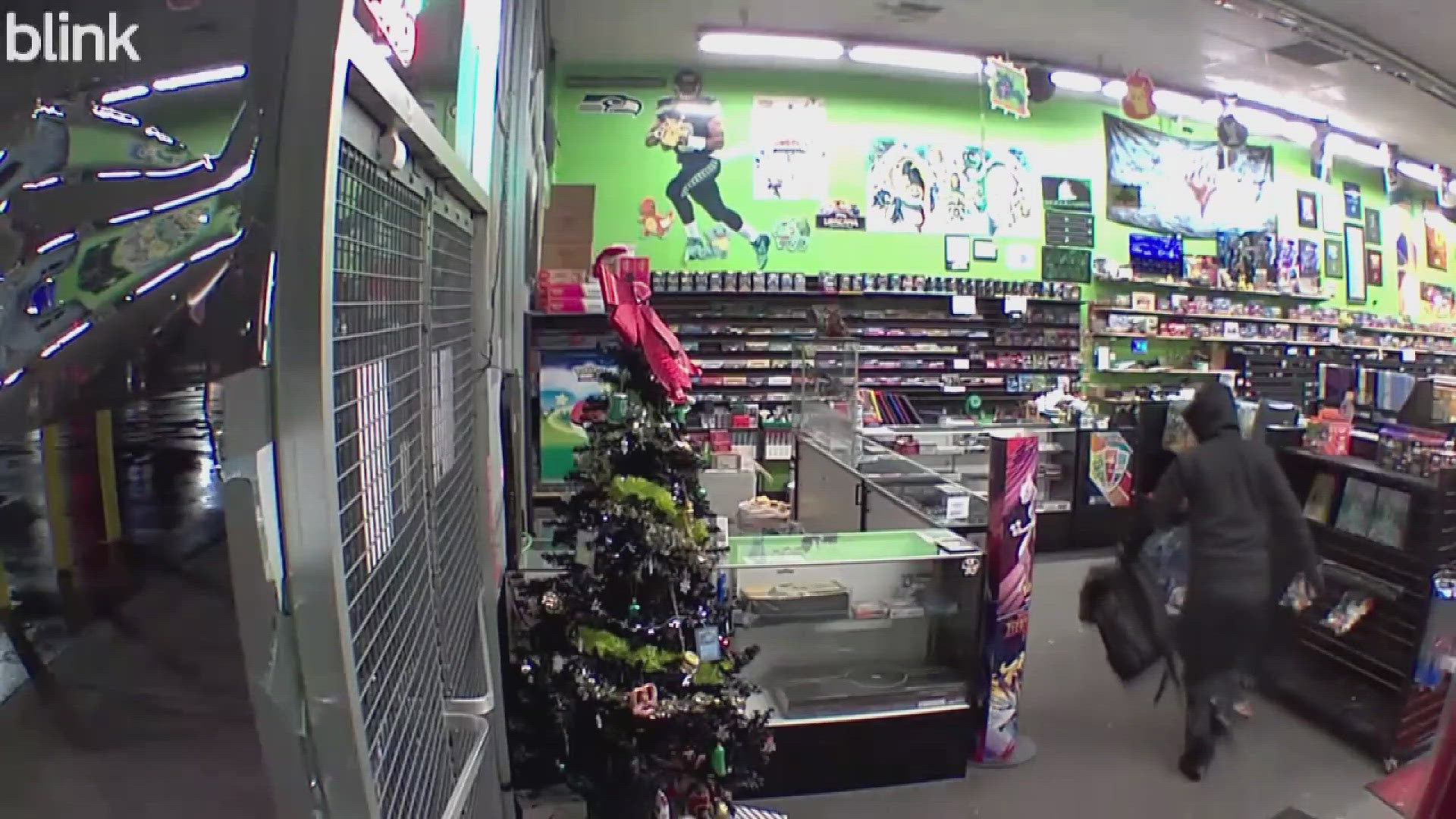 Axe-wielding thief steals $30K in rare Pokémon cards from Everett store