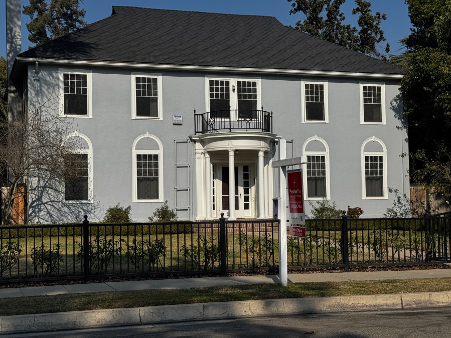 Rare listings offer a look inside Fresno’s Wilson Island