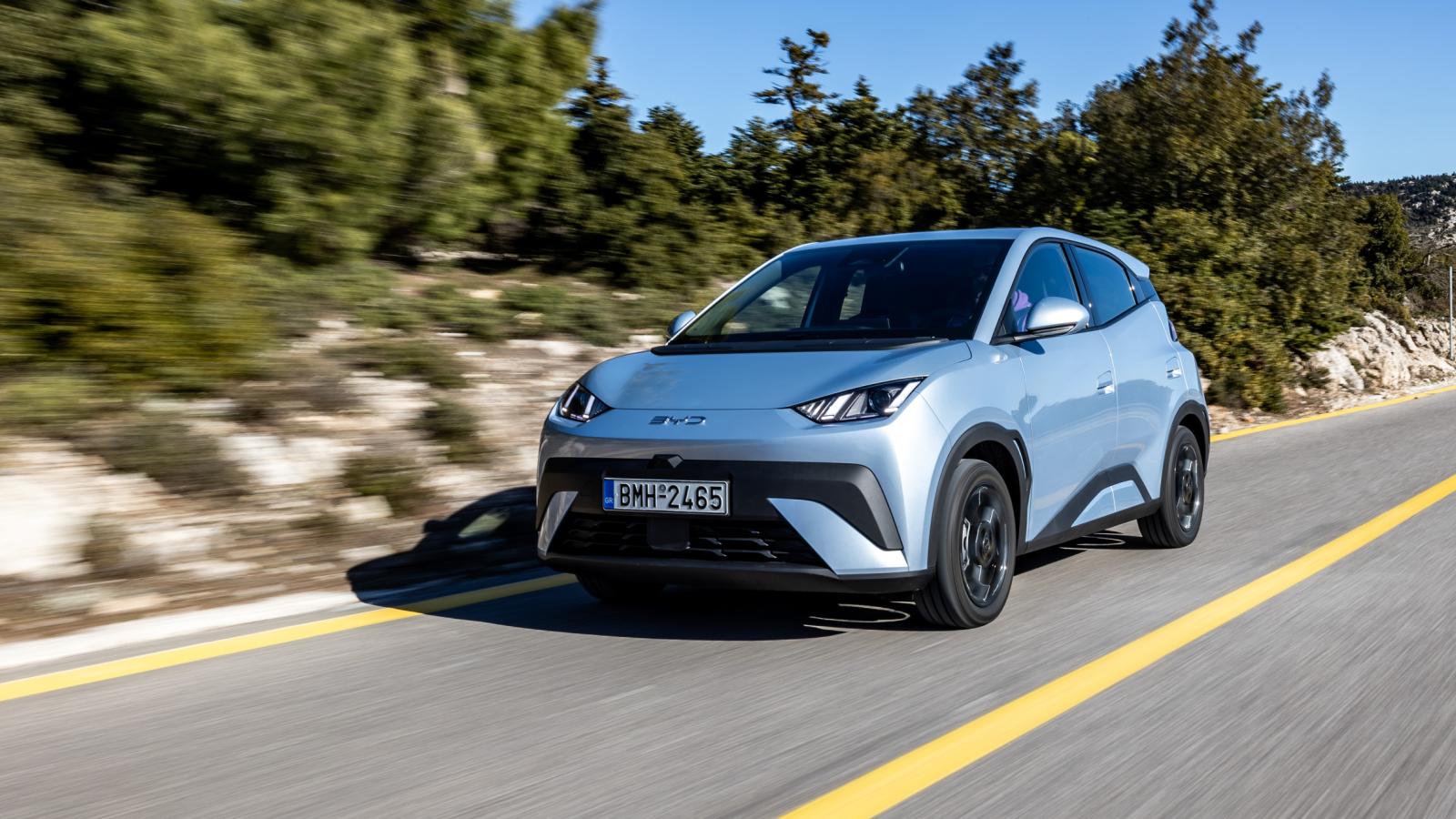 Πρώτη δοκιμή: BYD Dolphin Surf Boost 89 PS