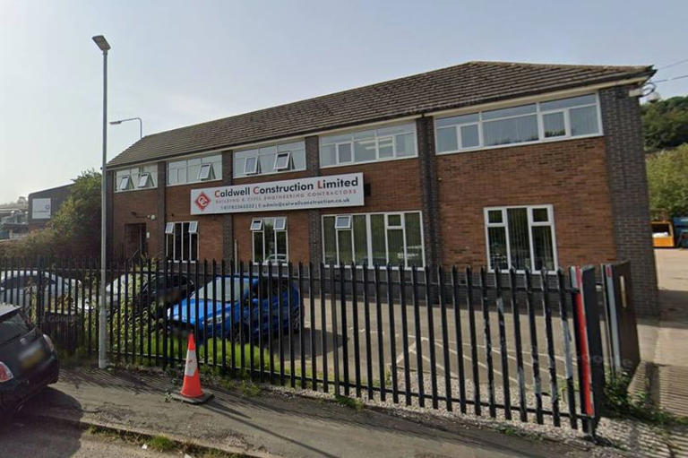 Building firm with 400 employees goes into administration