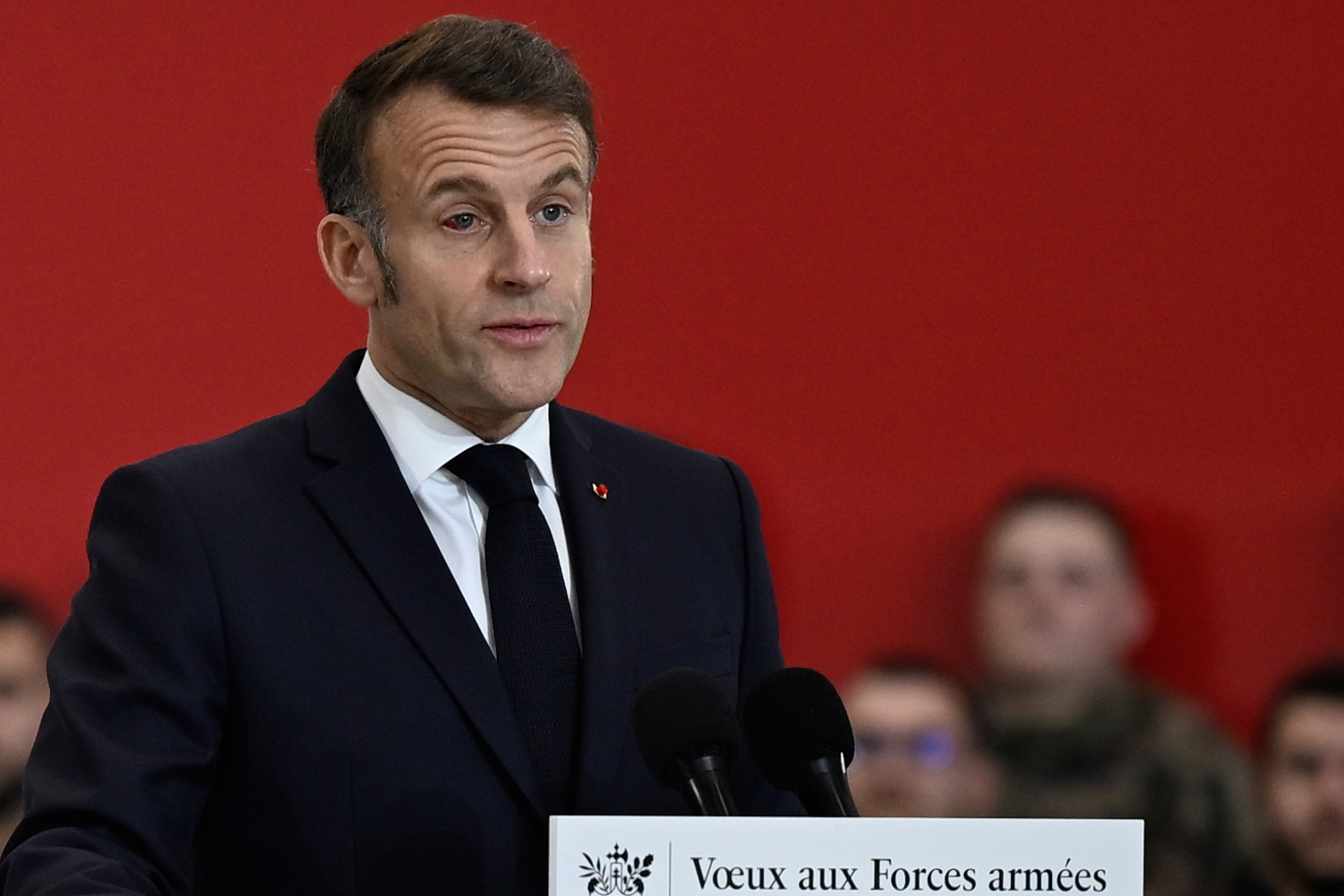 It’s the eye of the tiger – Macron laughs off ‘harmless’ eye condition