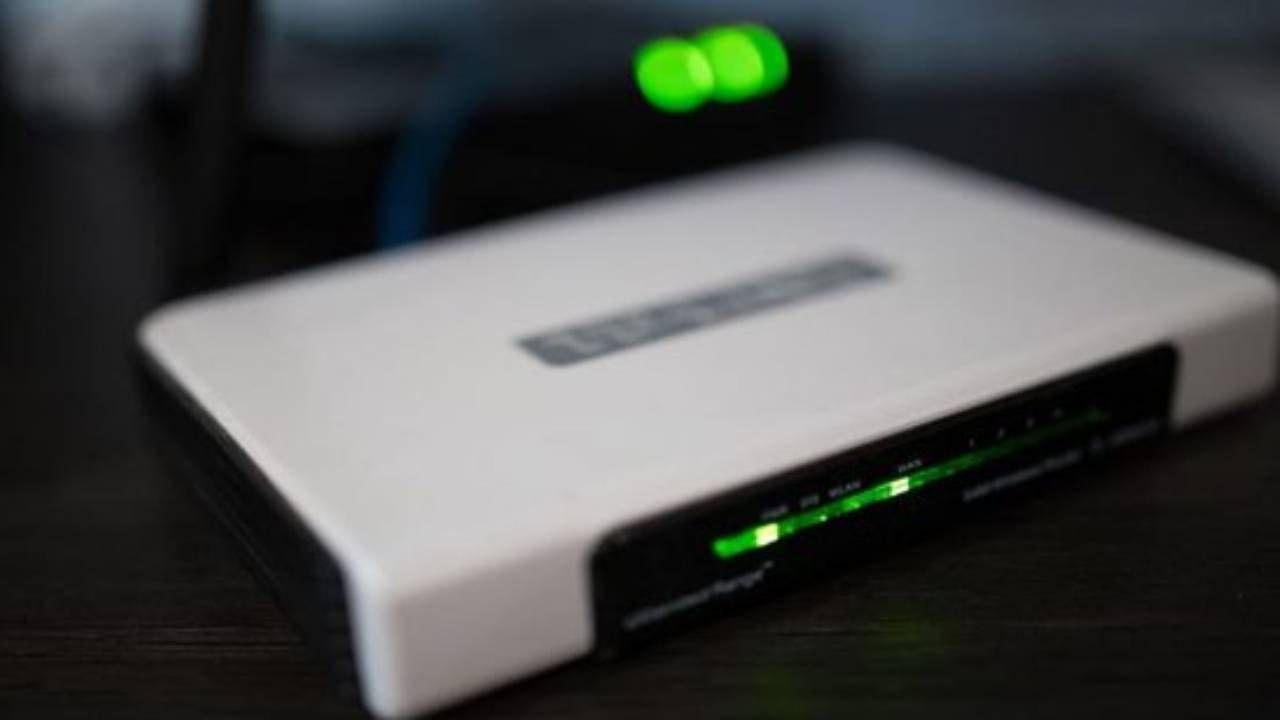 Reparar conexión WiFi guardada sin acceso a internet