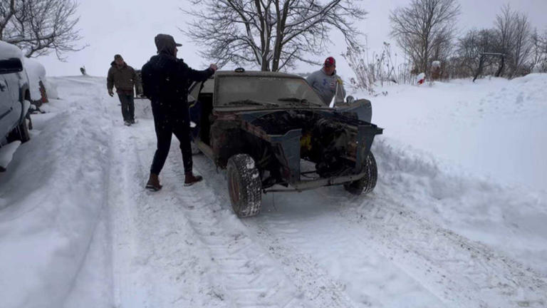Mopar nut reunites with long-lost ‘68 Charger after 40 years