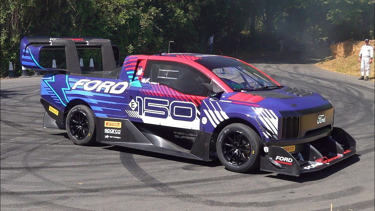 Ford F150 Lightning supertruck at hillclimb