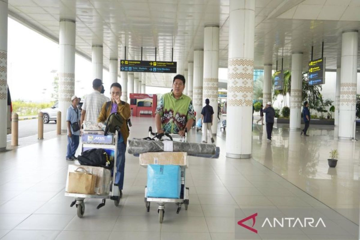 Bandara Syamsudin Noor tata ulang proses kedatangan penumpang