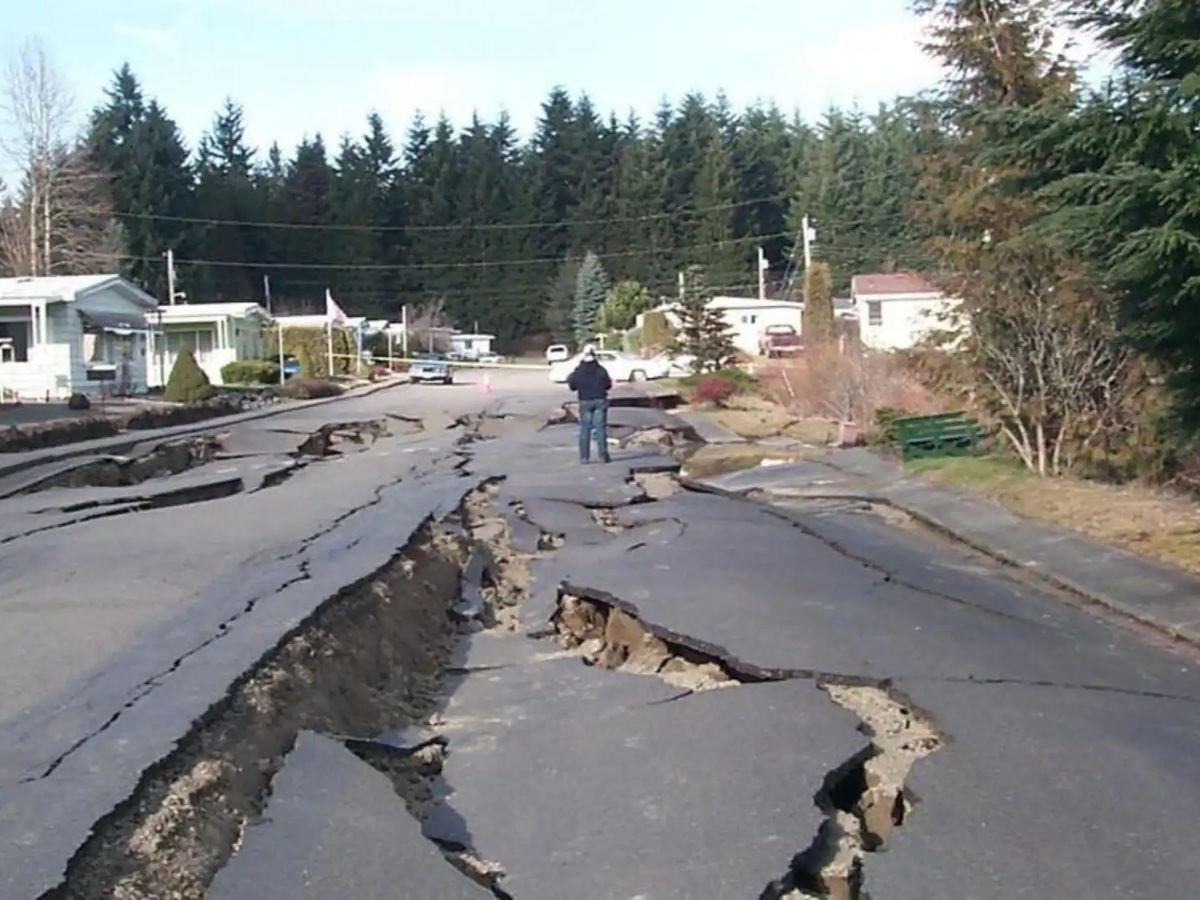 Earthquake of magnitude 6.2 strikes Oregon coast in US, no damage or ...