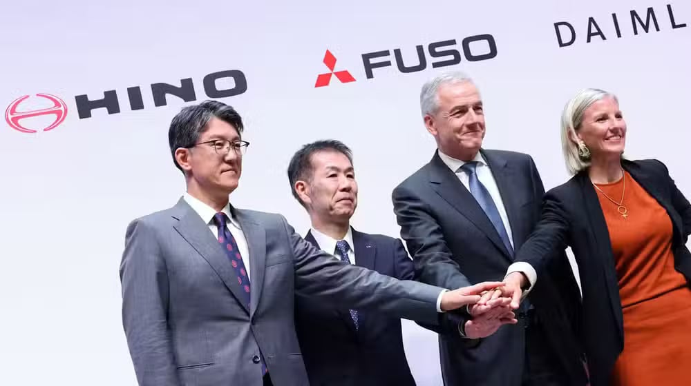 CCP approves Toyota acquisition of Mitsubishi FusoPublished on: January ...