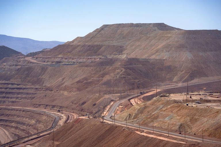 Materials stocks are a 'go.' It's a positive signal for a new era.