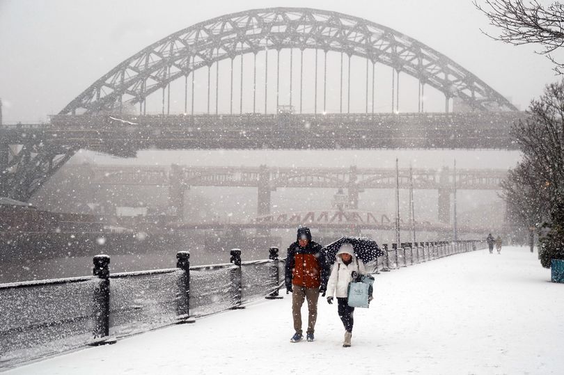 Snow maps show 51 UK cities to be hit by 400-mile blizzard - full list ...