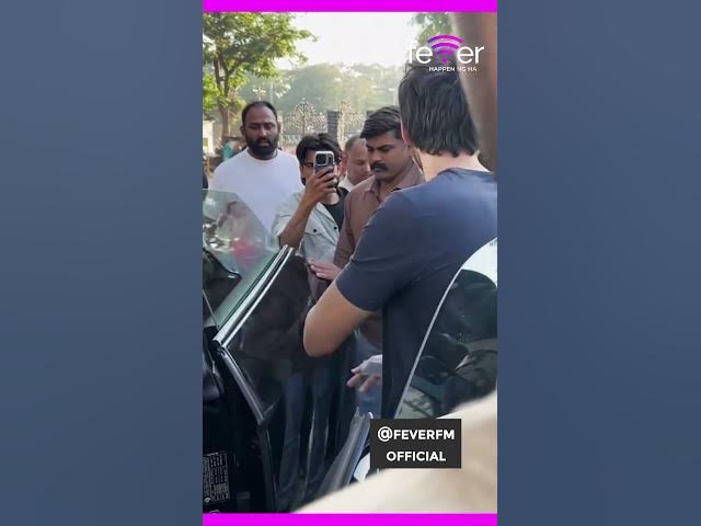 Kartik Aaryan spotted with family while casting his vote