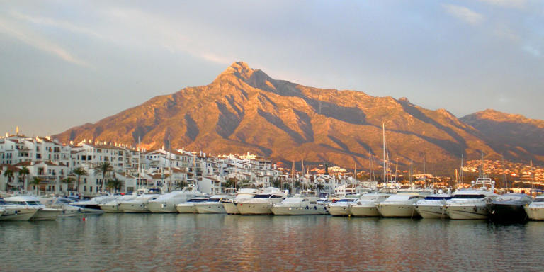 Famous people who live in Spain in 2026