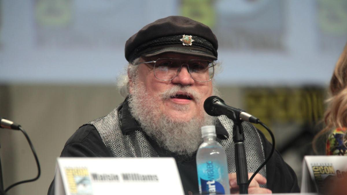 George RR Martin califica de «pésima» su relación con el director ...