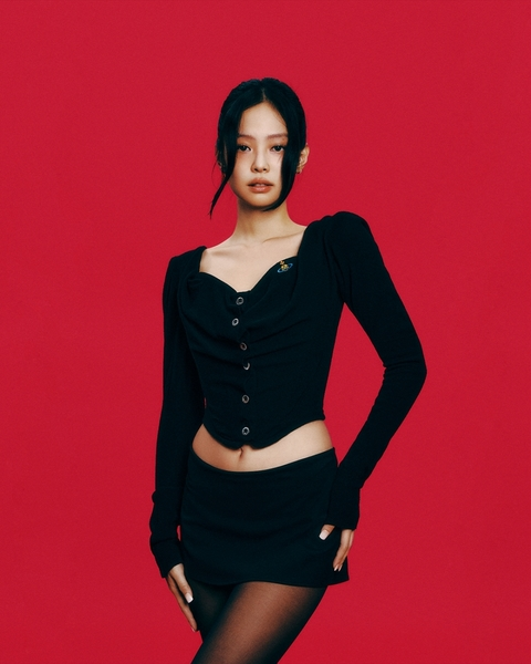 Jennie limited-edition photobook price is ‘jaw-dropping’